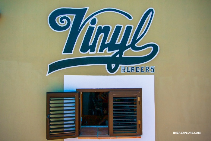 Vinyl Burgers - Ibiza Guide